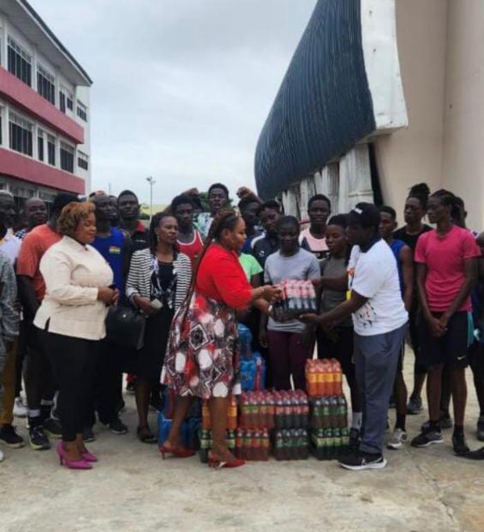 Asempa FM's Fire Lady & friends support Black Bombers and Hitters for # ...