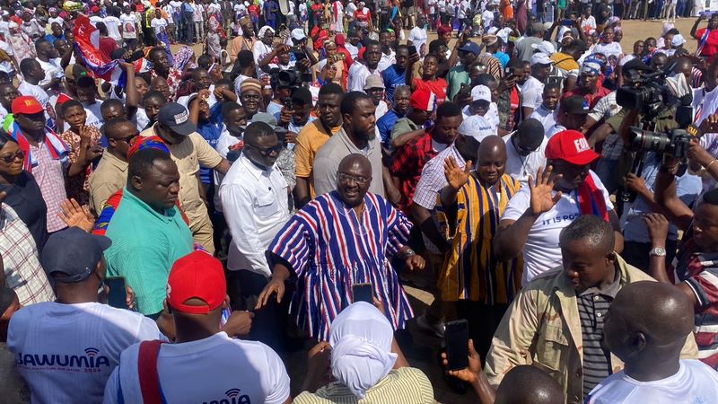 Give John Mahama to me to beat him - Bawumia - Adomonline.com