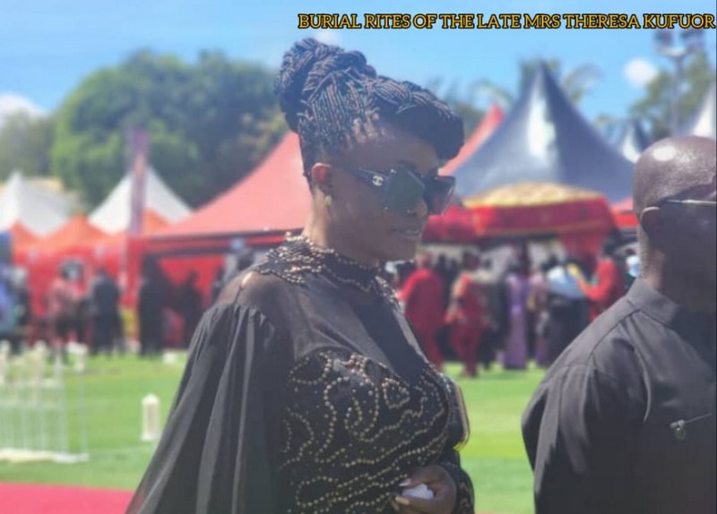 How Diana Asamoah arrived at Theresa Kufuor’s funeral [Watch] - Adomonline.com
