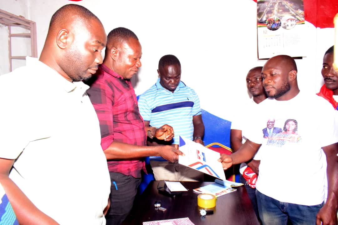 Deputy Minister shocked as young beneficiaries pick nomination forms ...