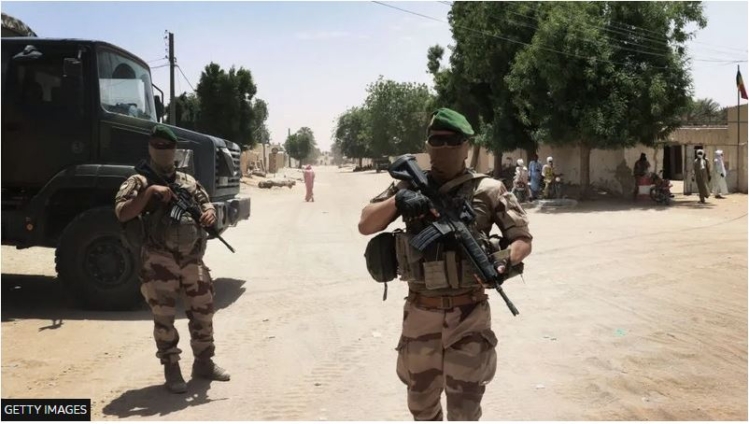 Chad fighting: Heavy gunfire in N’Djamena after attack on security HQ ...