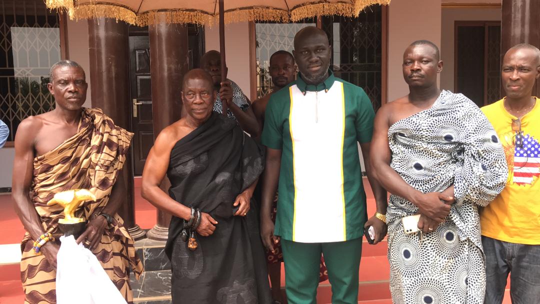 Oti chiefs pledge support for new Minister - Adomonline.com
