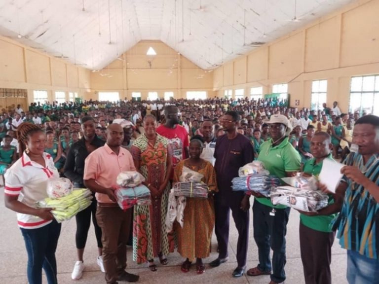 Lordina Mahama supports Jema SHS - Adomonline.com