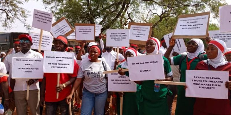 Tamale: Unemployed nurses, midwives protest over delayed postings ...