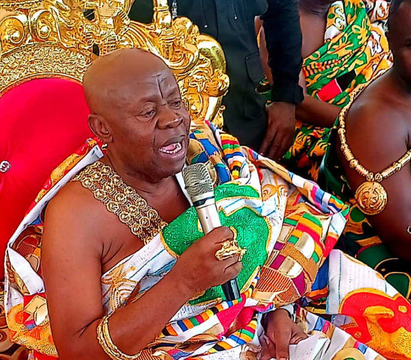 Ogyeahoho Yaw Gyebi II donates 24 computers to UMaT and two-second ...