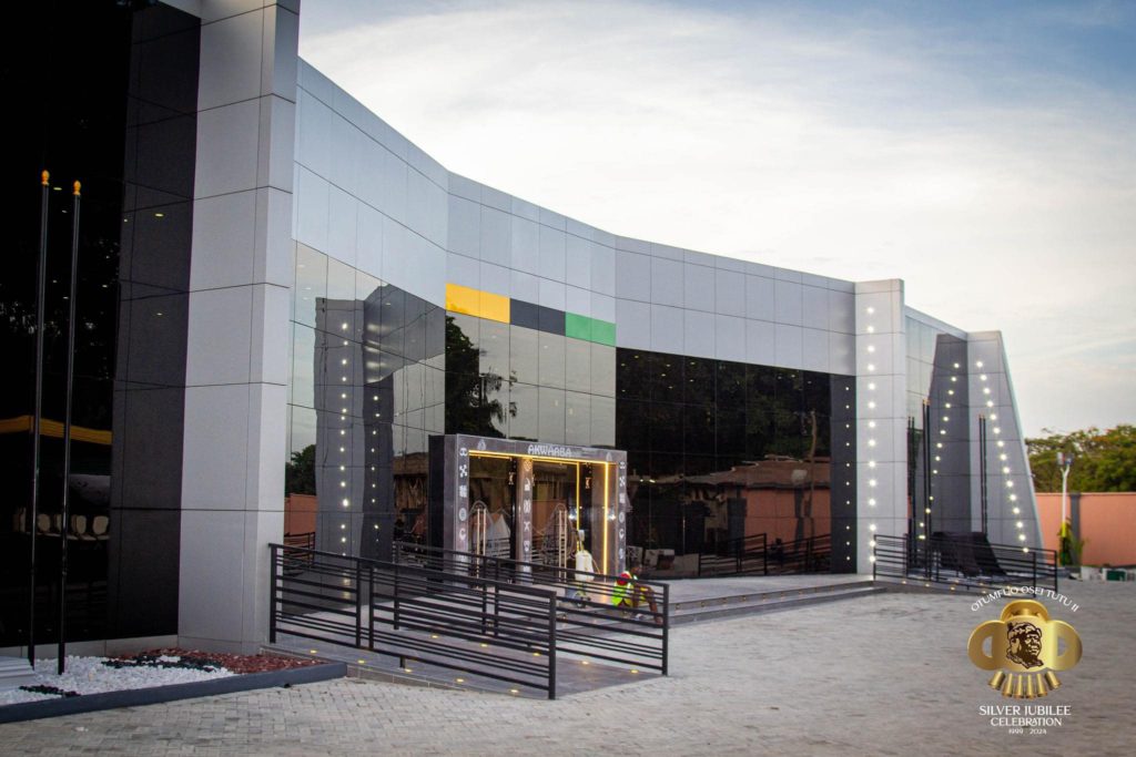 Otumfuo Jubilee Hall: Multipurpose "Asante-like" building commissioned ...