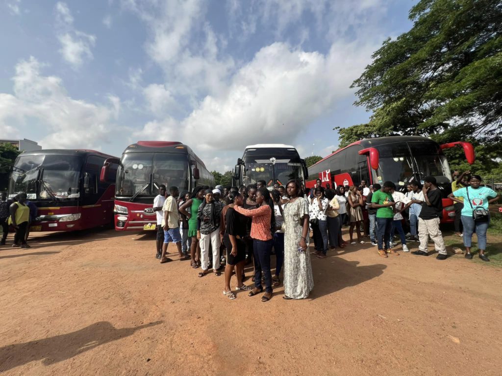 Lydia Alhassan provides free buses for Legon students while going on ...