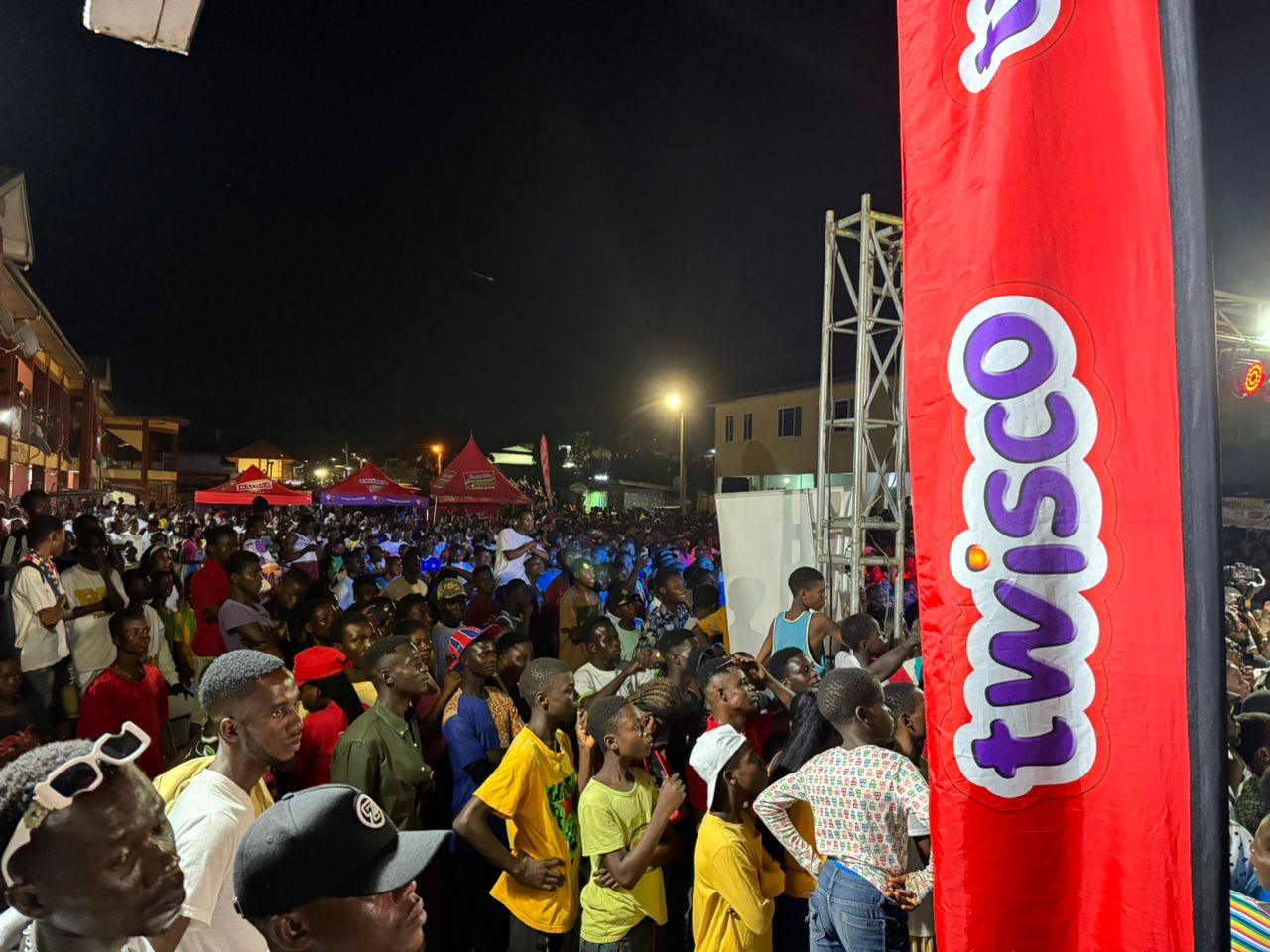 Me Boafo Foundation revolutionises Easter in Asamankese with ...