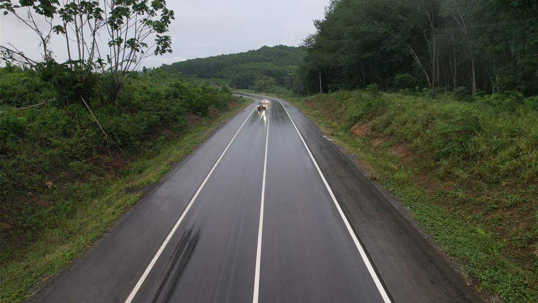 Road projects in Western Region nearing completion [Photos ...