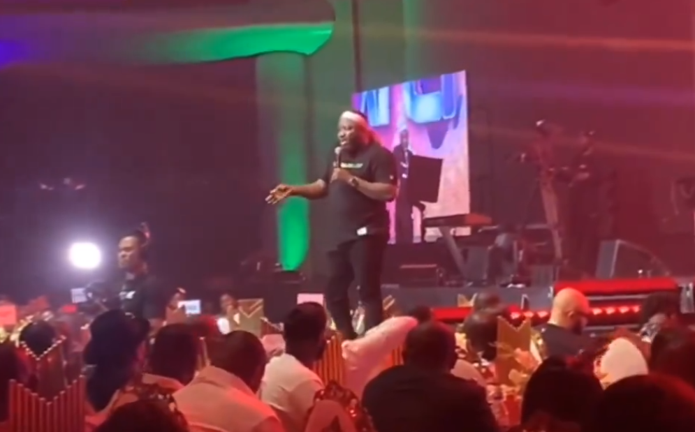 DKB thrills crowd at AY Live comedy show in Nigeria [Video ...