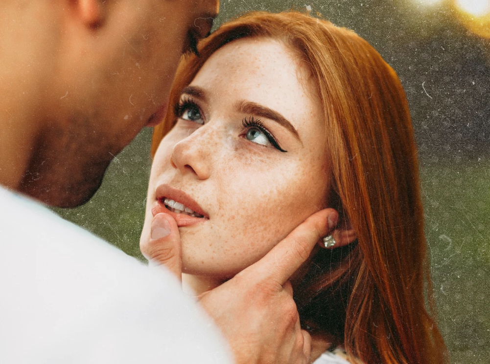 7 tiny seduction tips guaranteed to make her yours - Adomonline.com