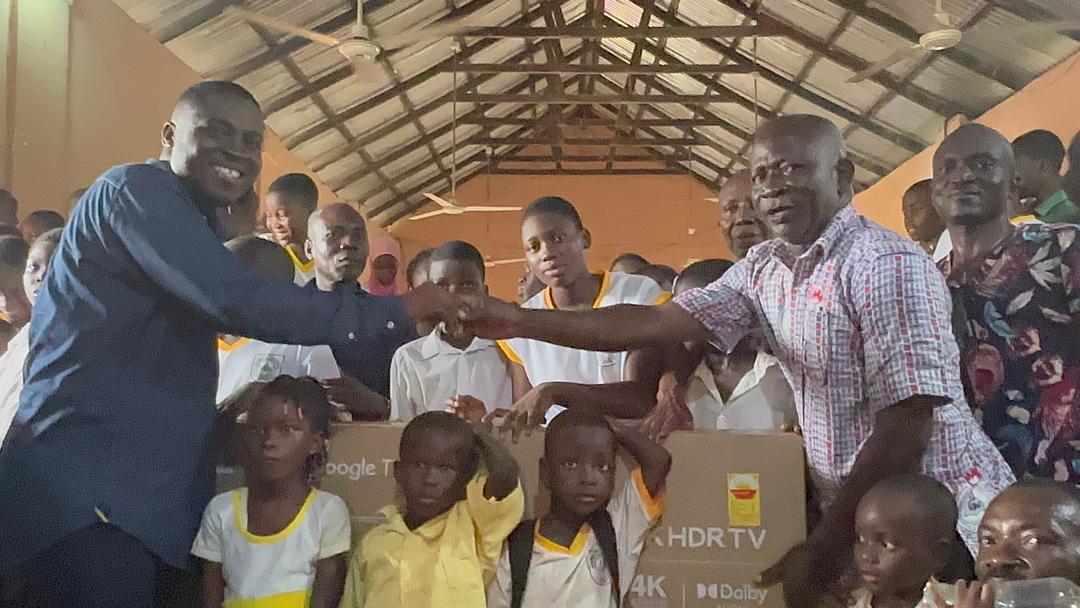 Joyce Bawa donates 55 inches Smart TV to Akuse RC Basic School ...