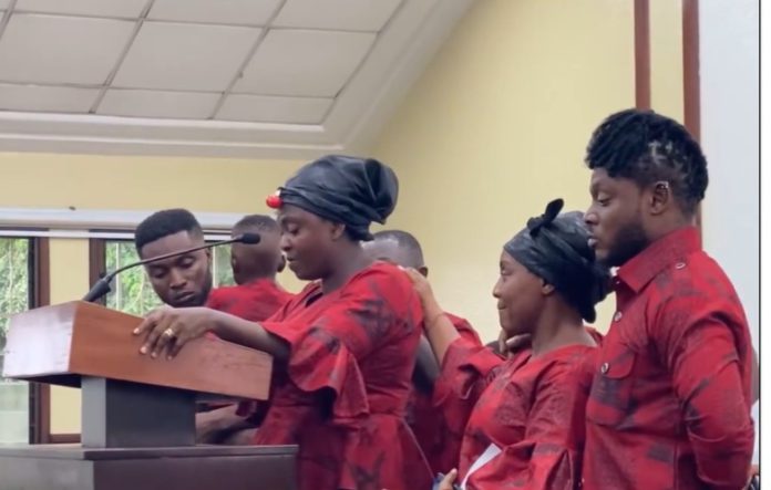 Sad scenes as Keche Andrew lays mother to rest - Adomonline.com