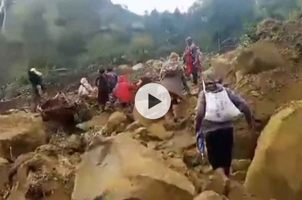 Hundreds feared dead in catastrophic landslide in Papua New Guinea ...