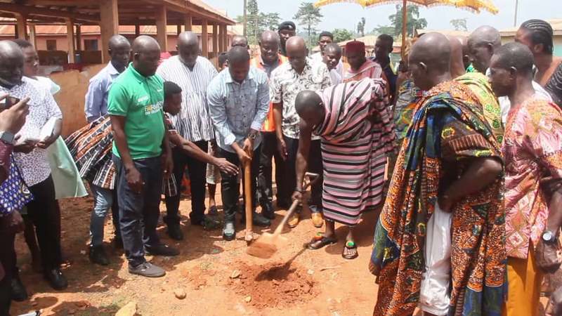 Sod cut for construction of Kwapong and Asufufuo town roads in Ahafo ...