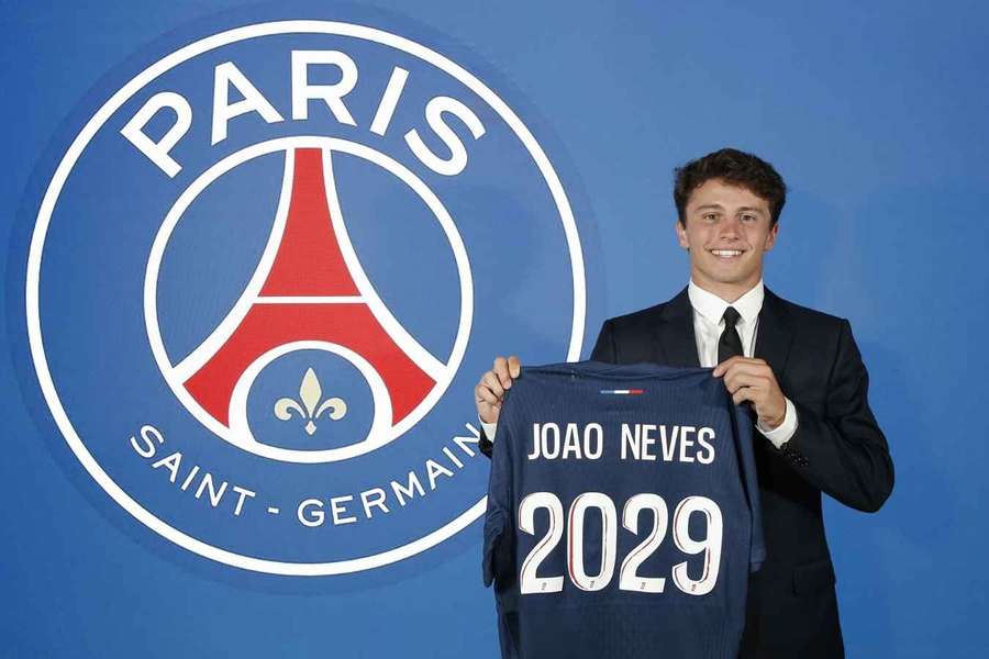 PSG sign Benfica midfielder Neves in £60m deal - Adomonline.com