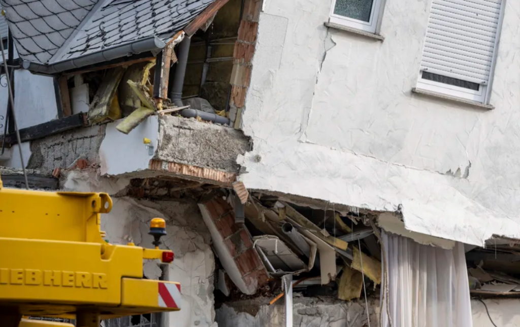 Two dead and several trapped after hotel collapses in Germany ...