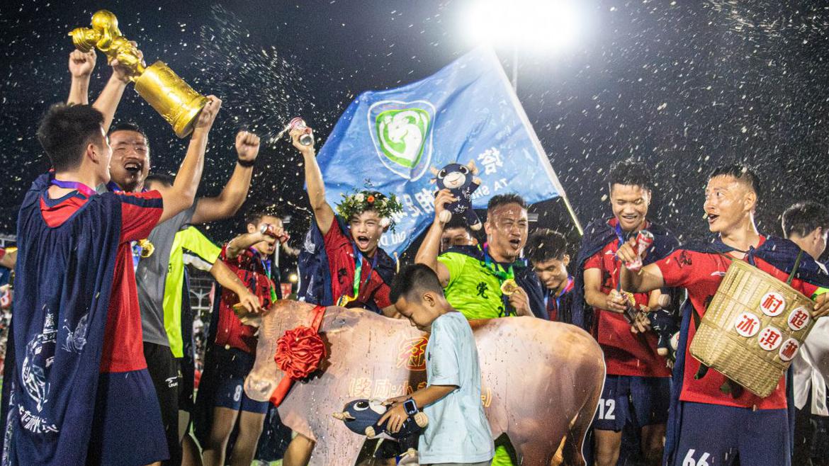 Farmers and students star in China's viral new football league ...