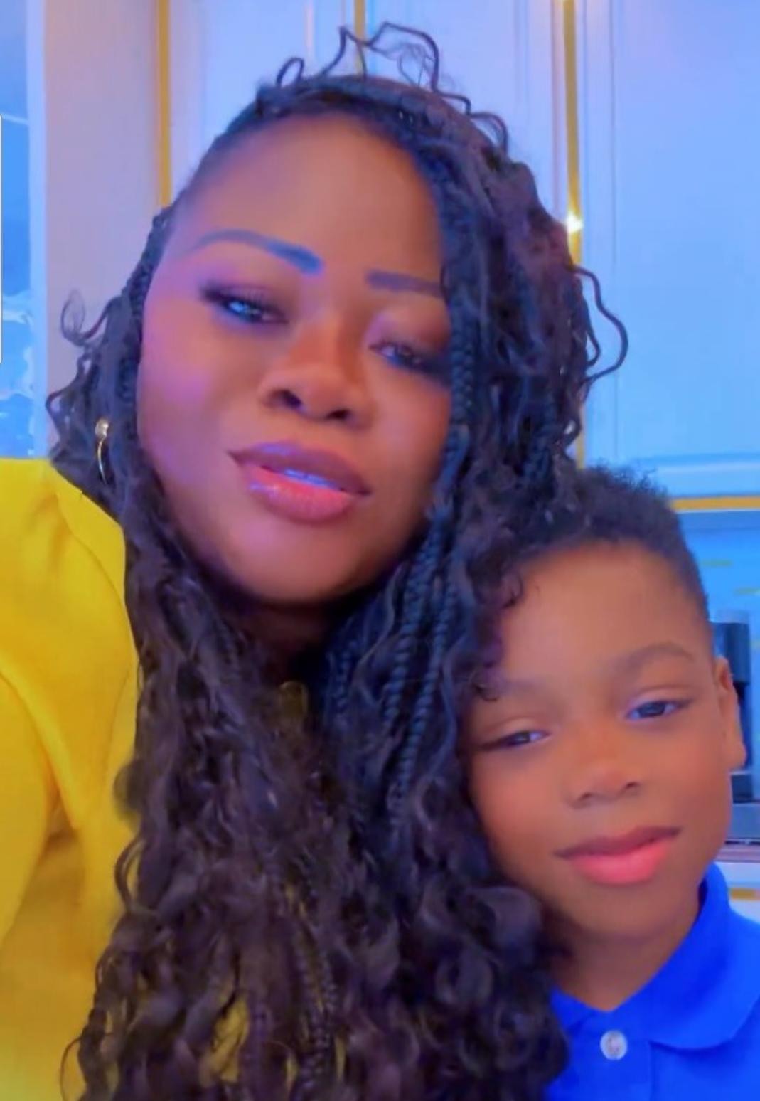 Video of Rev Obofour's all grown up children warms hearts - Adomonline.com