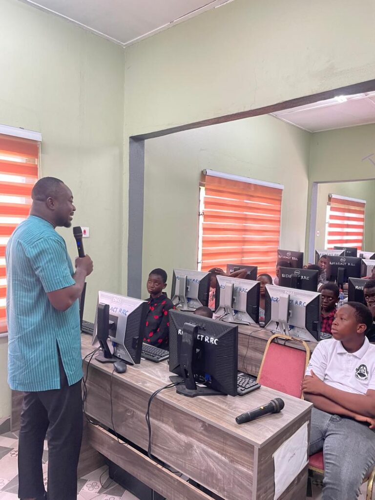 Rotaract Club of Accra Ring Road Central empowers youth with digital ...