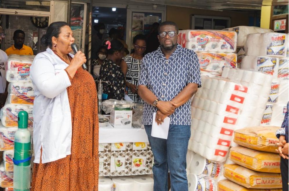 Pastor Selasie Addae marks birthday with generous donation to Dansoman Polyclinic