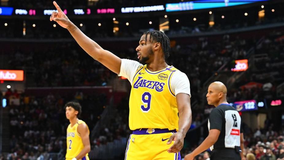 'Unbelievable moment' - Bronny James hits first NBA points - Adomonline.com