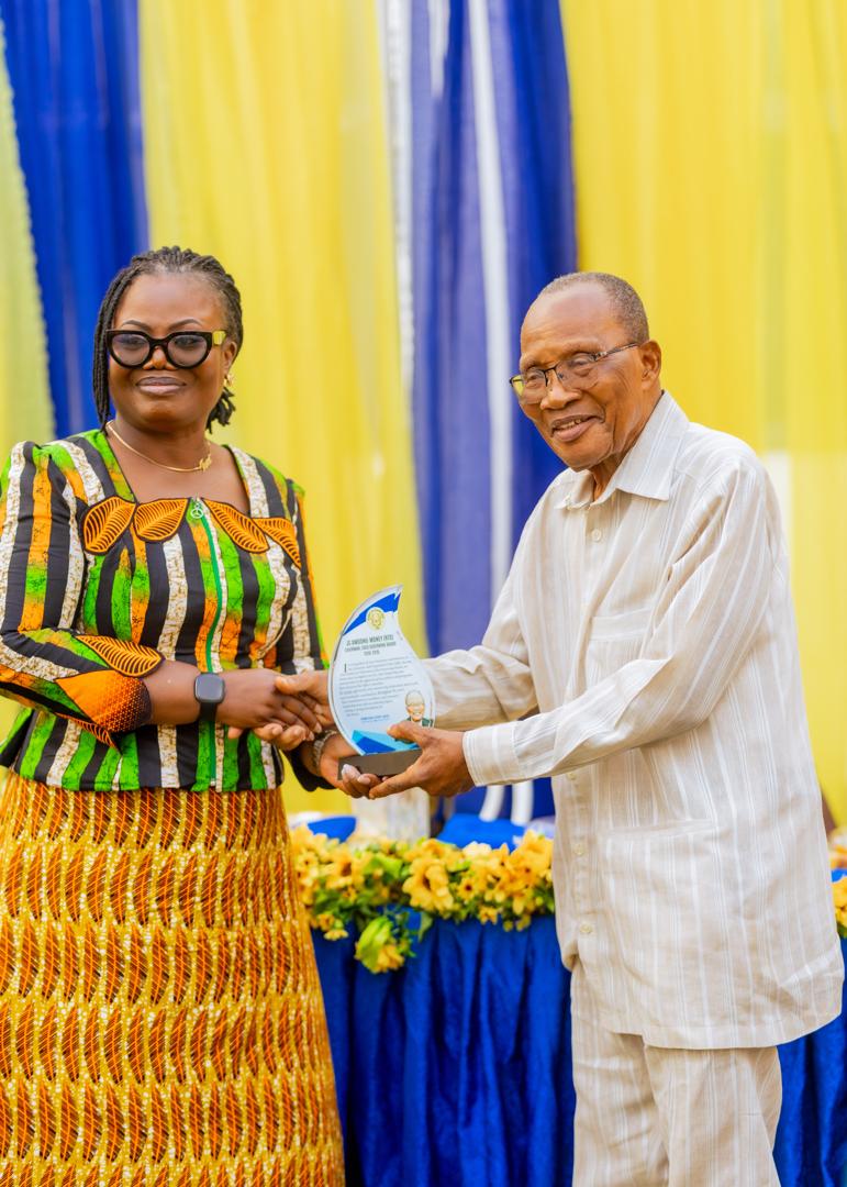 EOCO honours former and current heads for distinguishing themselves ...