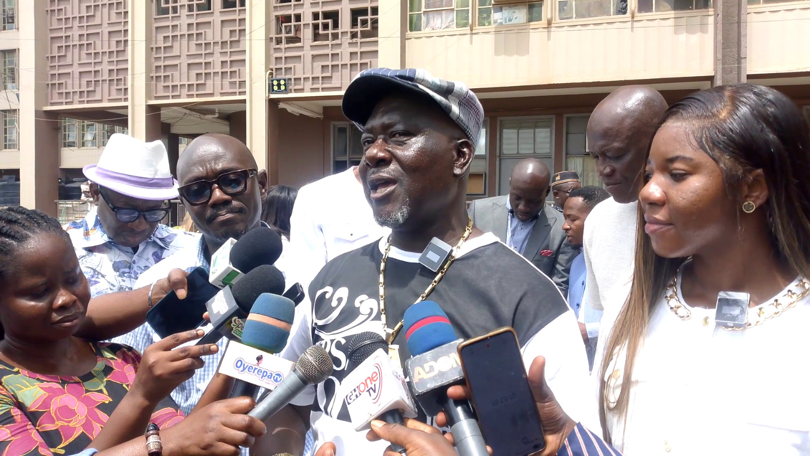 Kofi Job pays ¢1 million in medical bills for indigent patients at ...