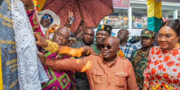 Akufo-Addo inaugurates New Akim Oda Market - Adomonline.com