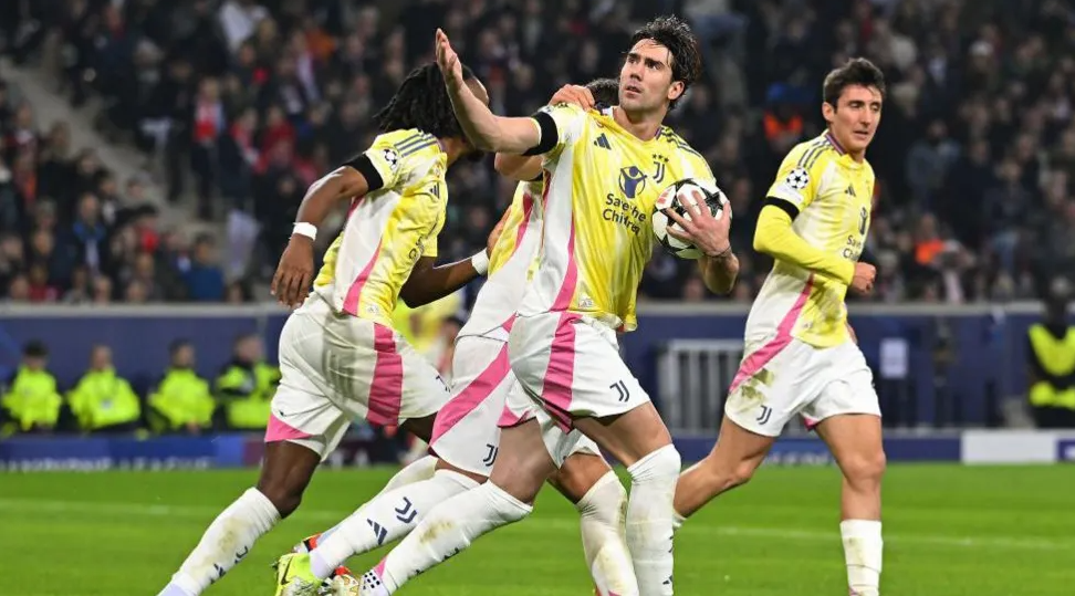 UCL: Vlahovic penalty rescues Juventus draw at Lille - Adomonline.com