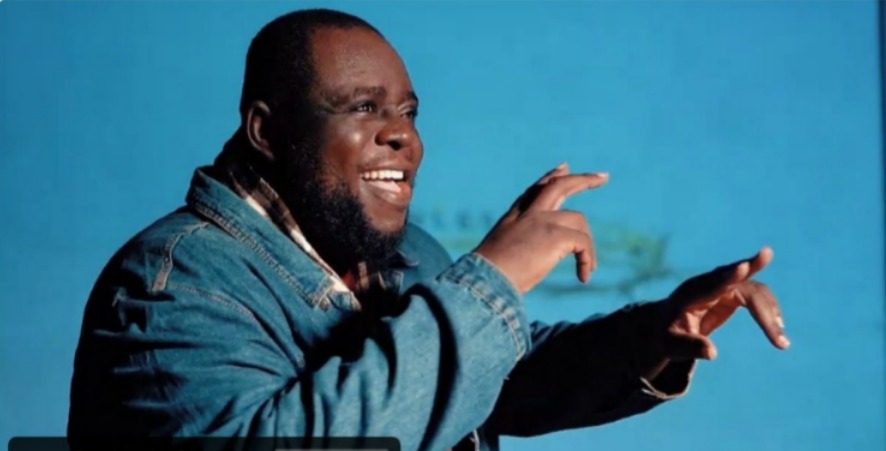 Rev Gyebi features Franca, Kingzkid on 'Carry my problem' - Adomonline.com
