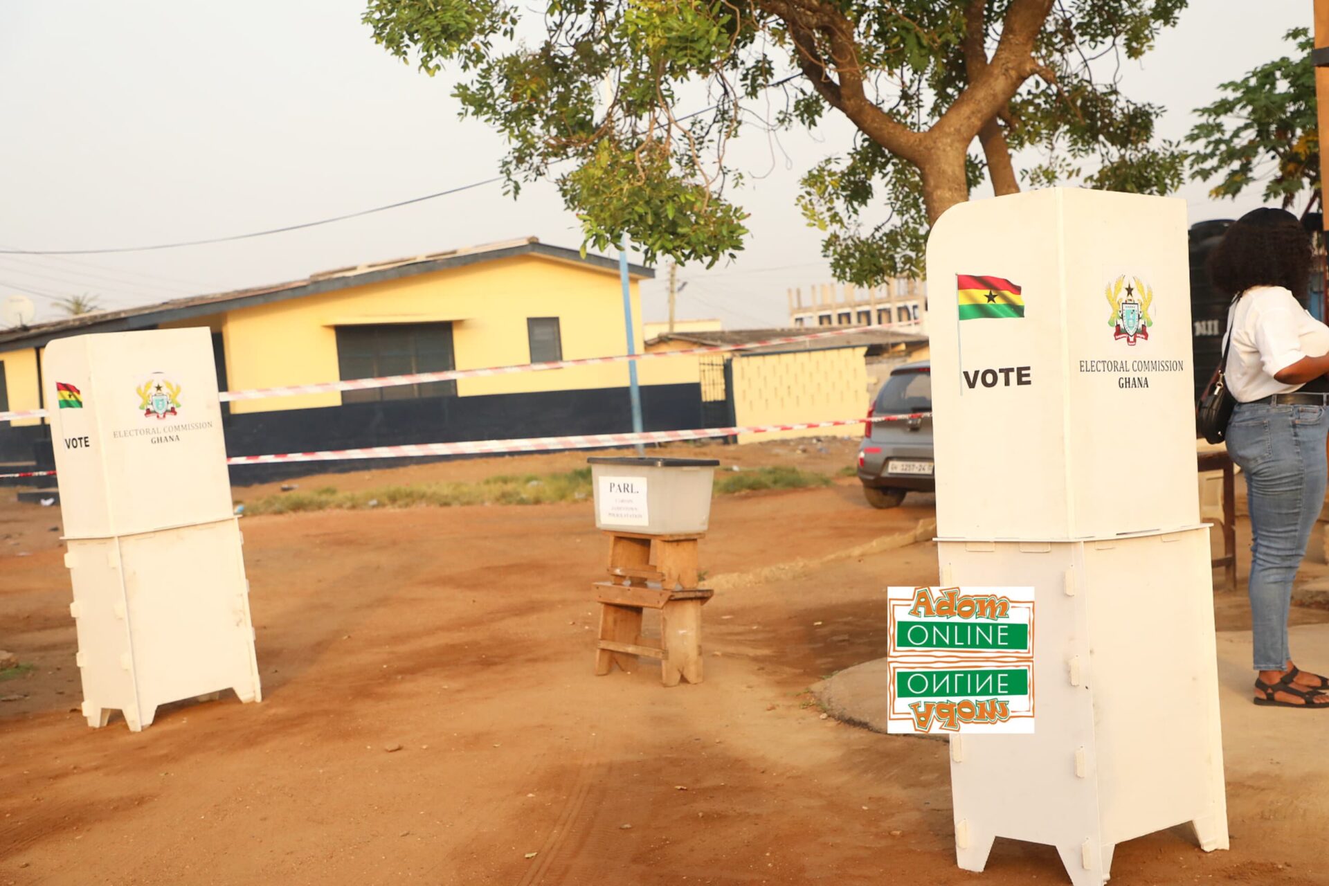 EC official arrested at Bimbilla for allegedly photographing his ballot ...