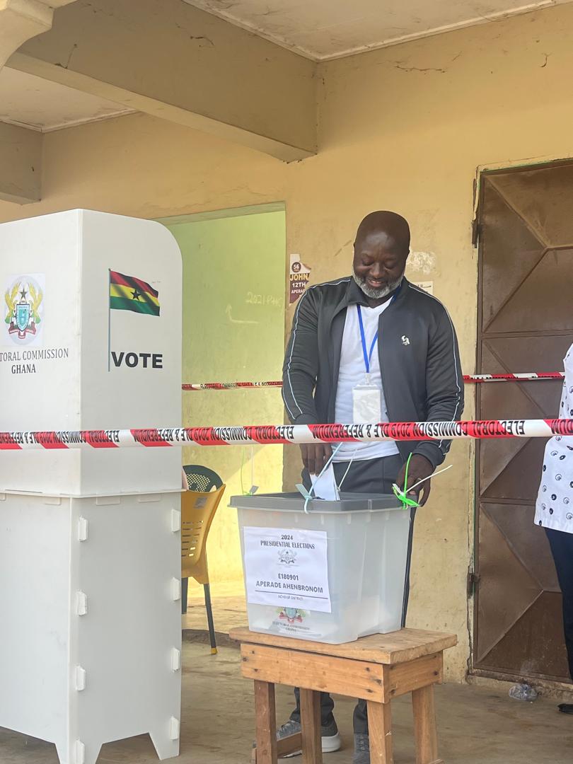 TUC Chairman casts ballot in Achiase Aprade - Adomonline.com