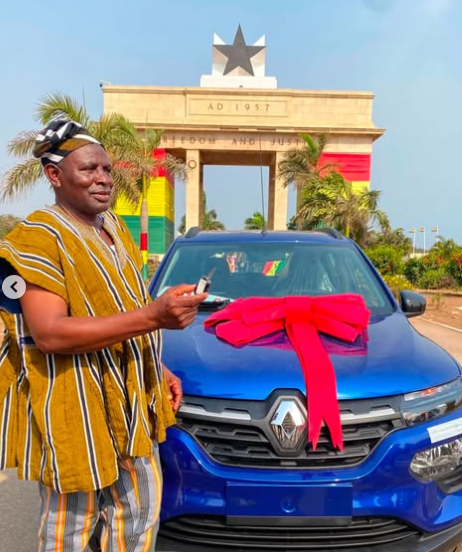 65-year-old who walked from Kumasi to Accra honouring Mahama gifted car ...