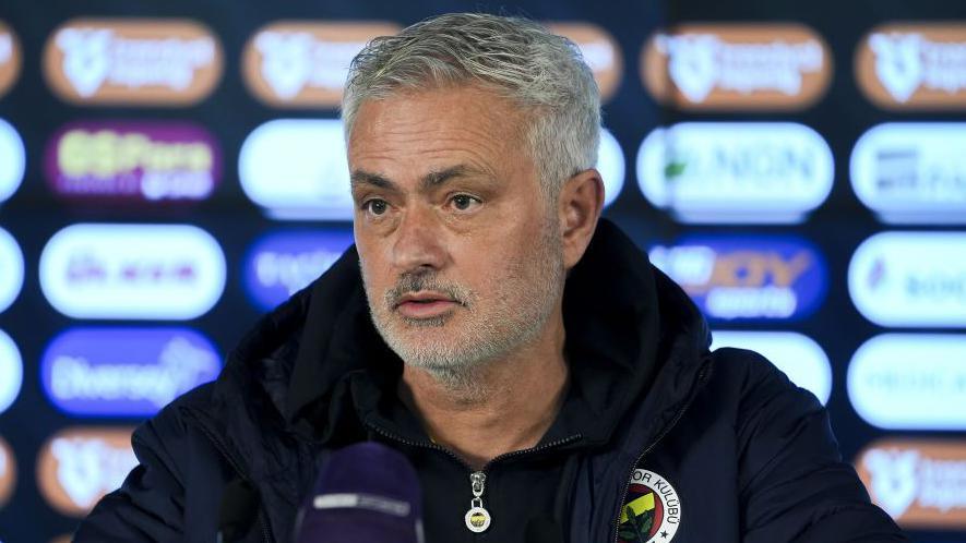 Mourinho 'not a racist' - Drogba defends former boss - Adomonline.com