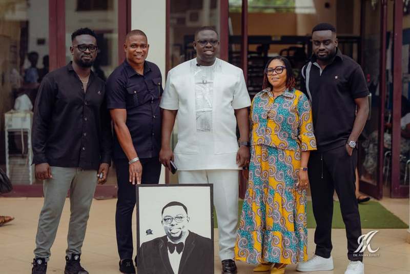 Dr. Mike Amofa Dankwah honoured at David Douglas Leadership Forum ...