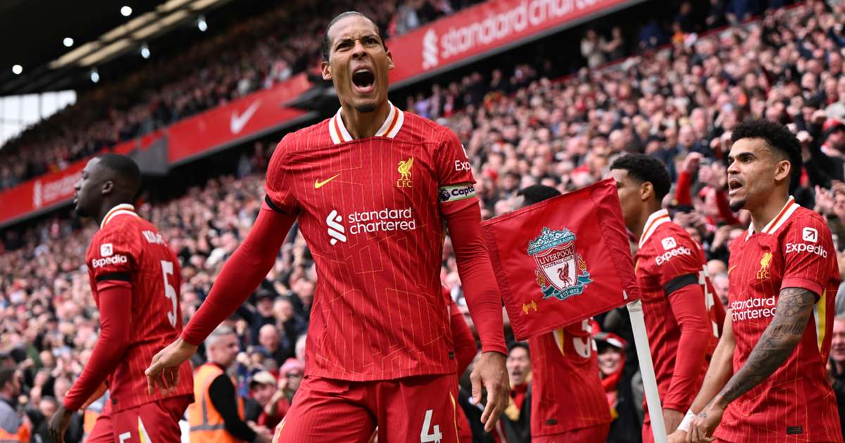 Late Van Dijk header helps Liverpool beat West Ham
