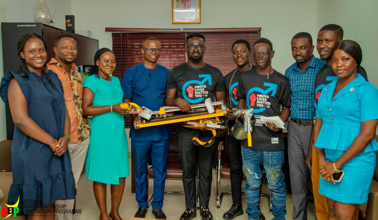 NEIP CEO, Eric Adjei supports June 3rd tragedy survivor, Solomon Akurugu