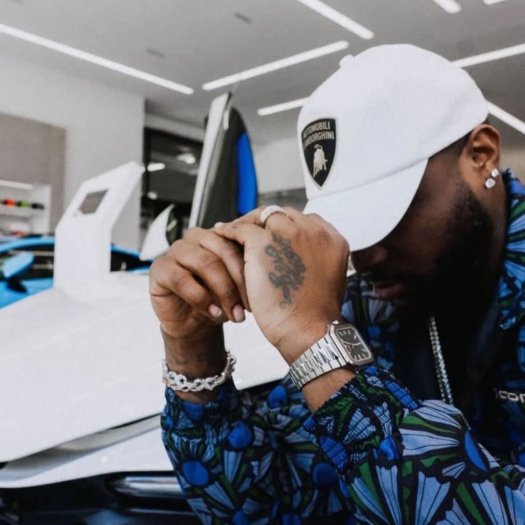 Davido buys new Lamborghini worth over $600,000
