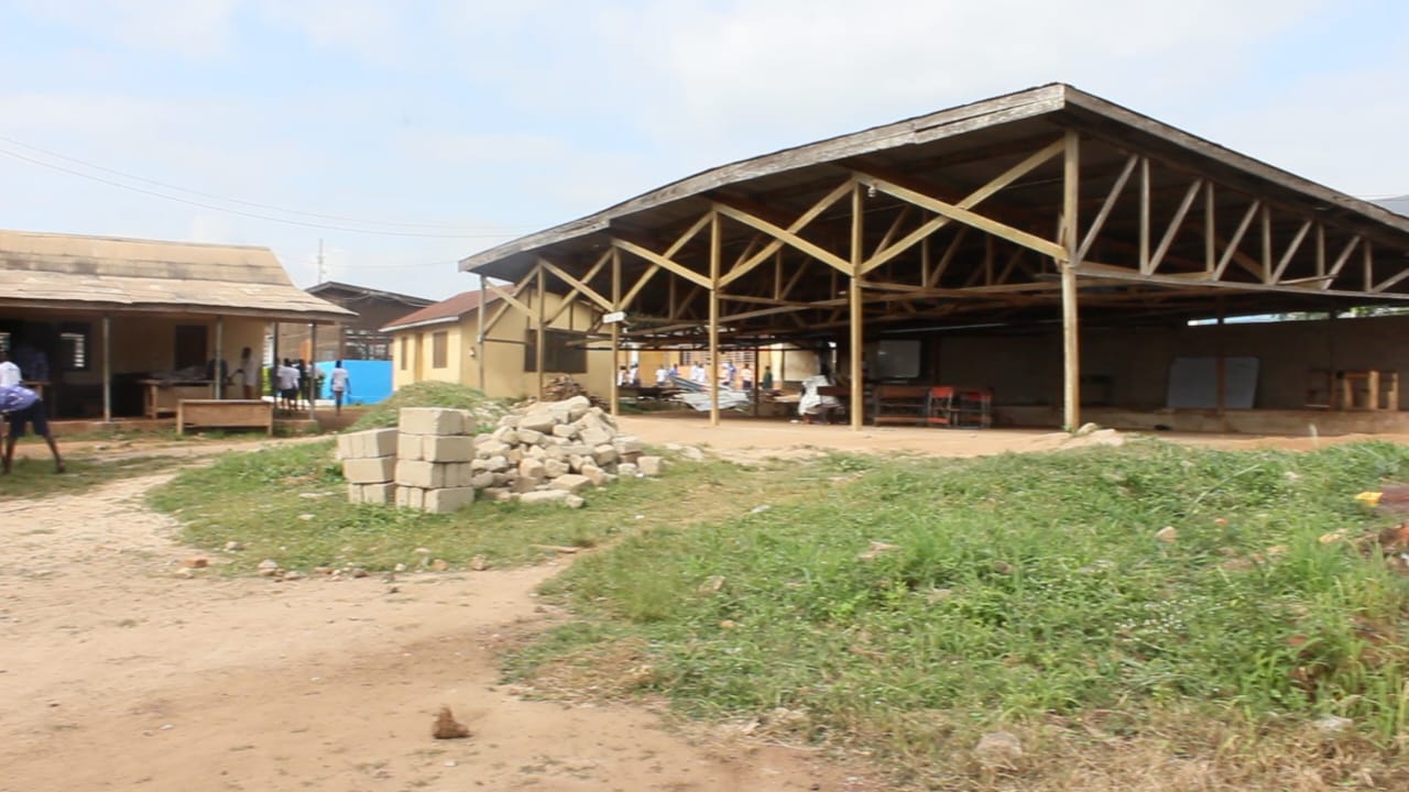 Gideon Boako donates 100 bags of cement to Yamfo Technical Institute
