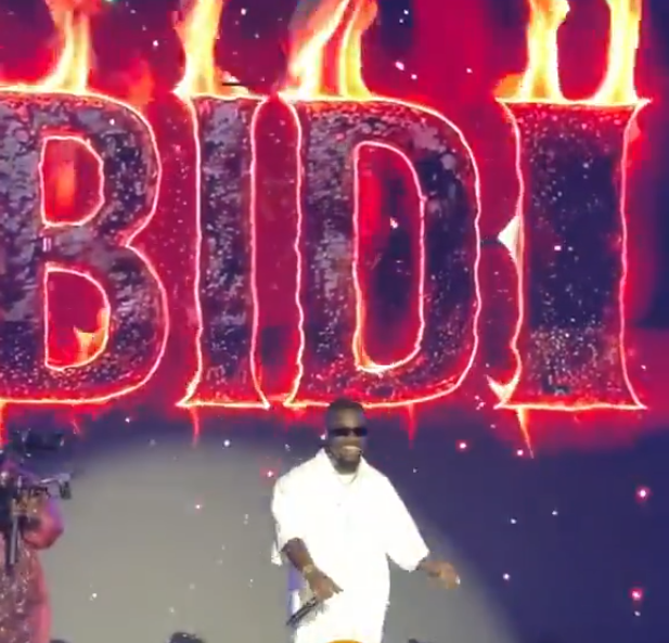 Rapperholic 2025: Sarkodie’s majestic entrance wins fans over [Video]