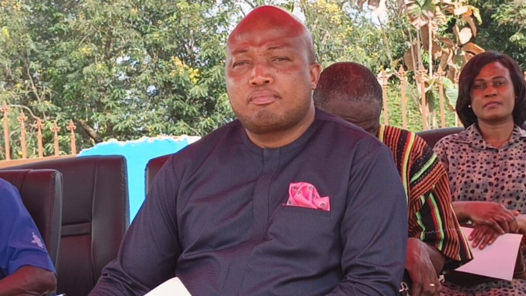 Foreign Affairs Minister commissions passport application centre in Oti ...