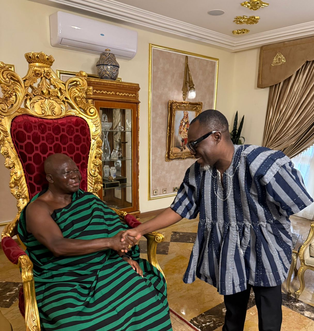 Shippers Authority CEO Prof Gyampo seeks Otumfuo’s support to fast ...